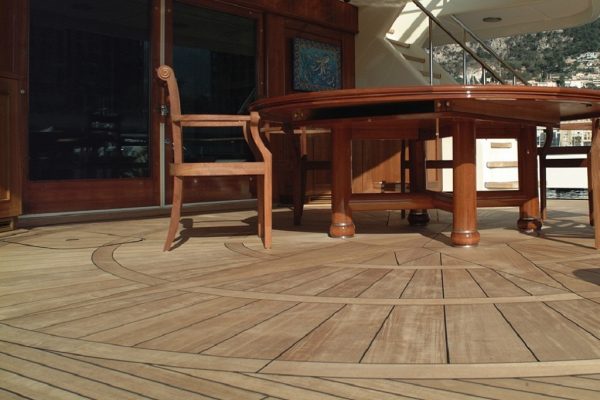 Bespoke Woodworking and Decking | Kreative Decks