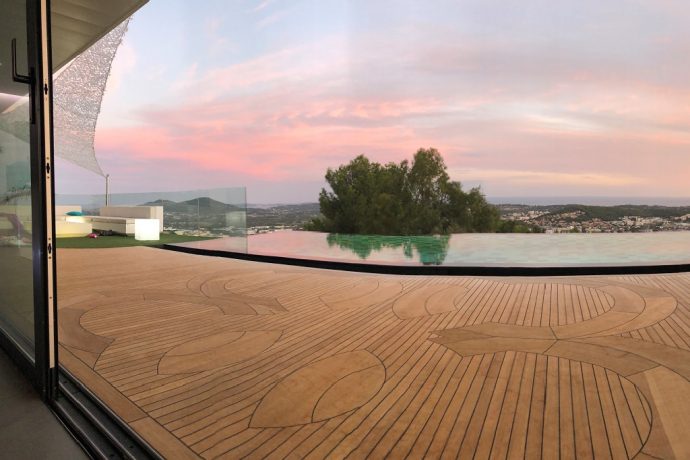 Bespoke Woodworking and Decking | Kreative Decks